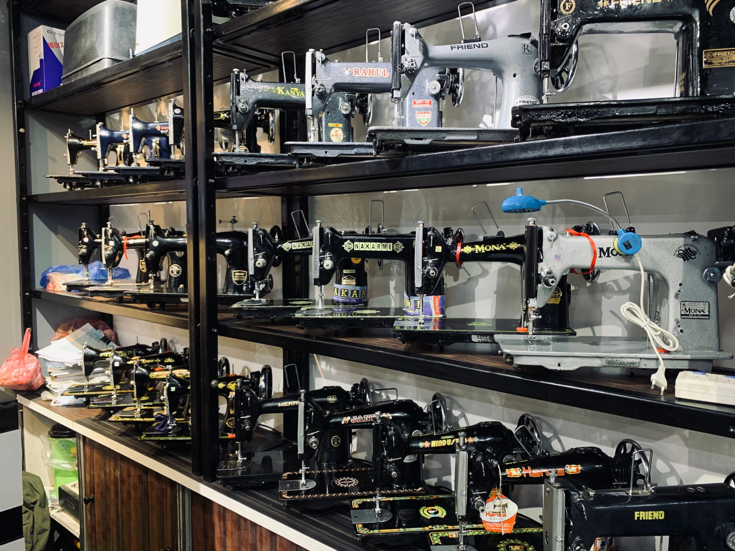 Nakarmi Sewing Machine | High Quality Brands of Nakarmi's Machines.